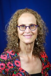 Between Us: How Cultures Create Emotions by Batja Mesquita, W.W. Norton ...